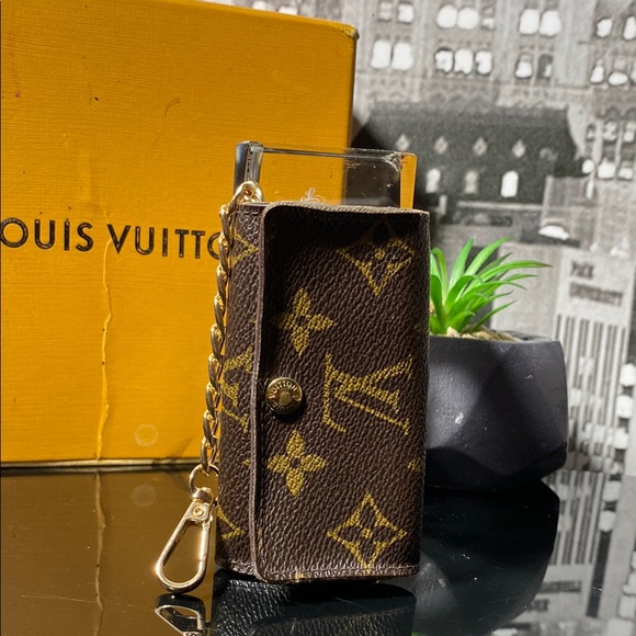 Louis Vuitton | Accessories | Authentic Louis Vuitton Monogram Key Case ...